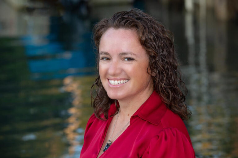 Confident Captain Alumni: Erica Bartos - Confident Captain